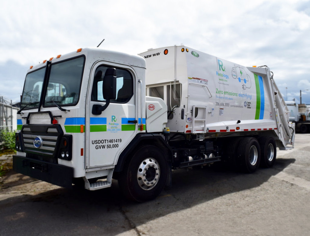 Recology Adopts Electric Refuse Truck to Serve Seattle - NGT News